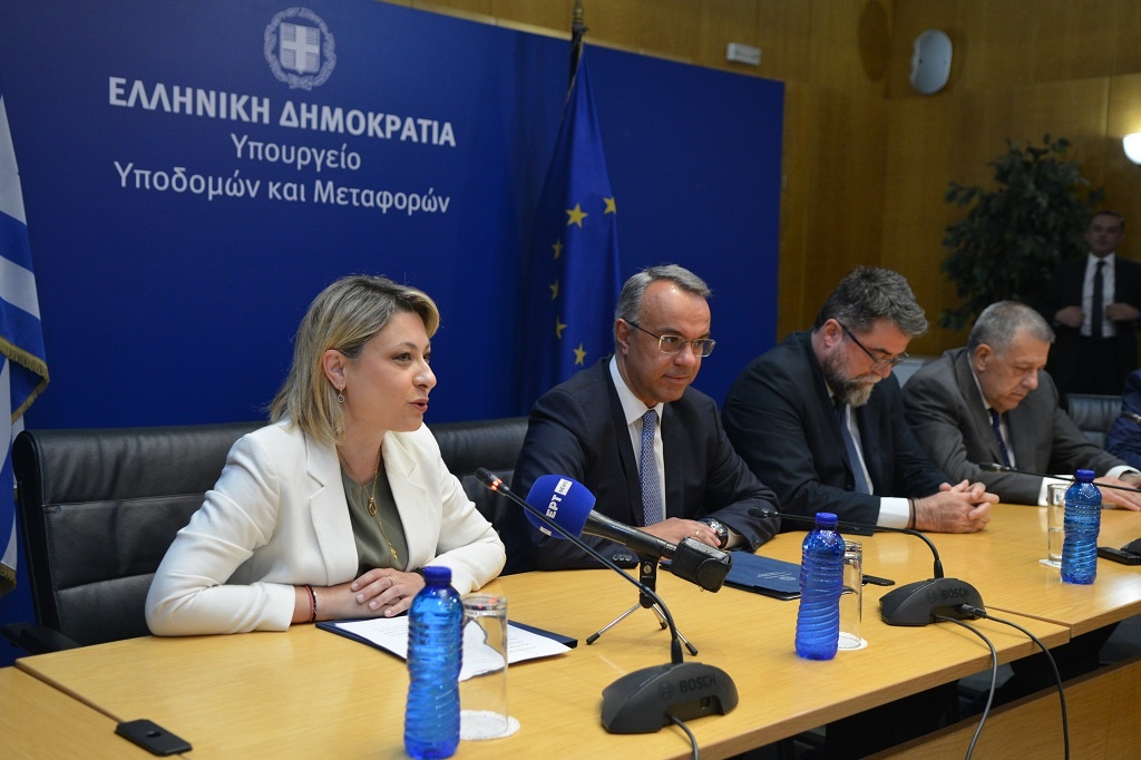 Τελετή παράδοσης – παραλαβής στο Υπουργείο Υποδομών και Μεταφορών ...